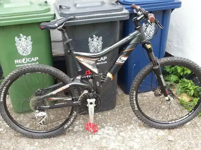 Scott nitrous 20 medium sized 18in 2004 model Retrobike