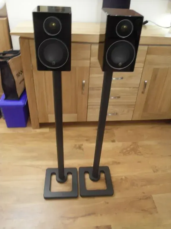Monitor Audio Radius 90 speakers + stands | Retrobike