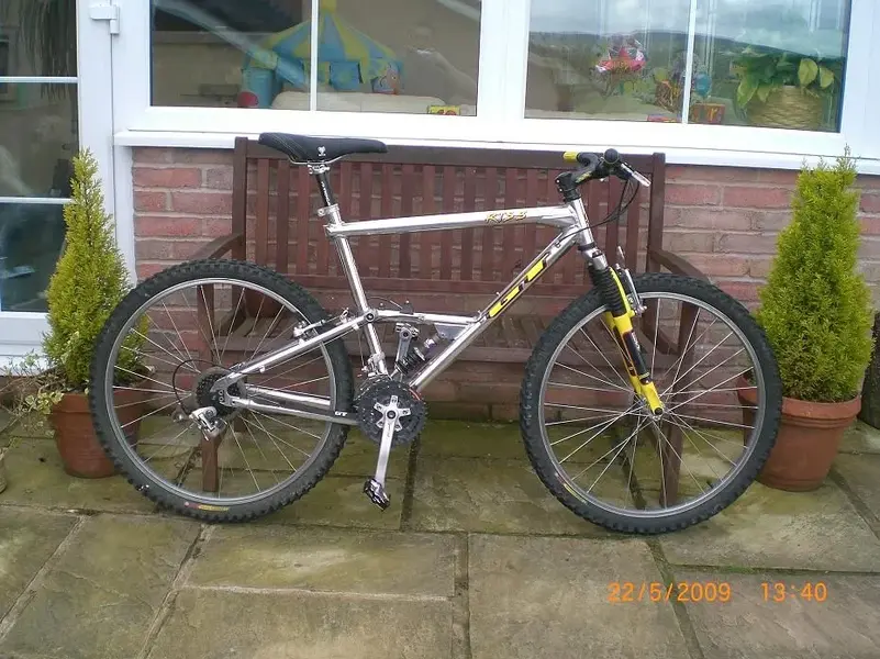 GT RTS 3 with overpriced bin, but has make an offer | Retrobike