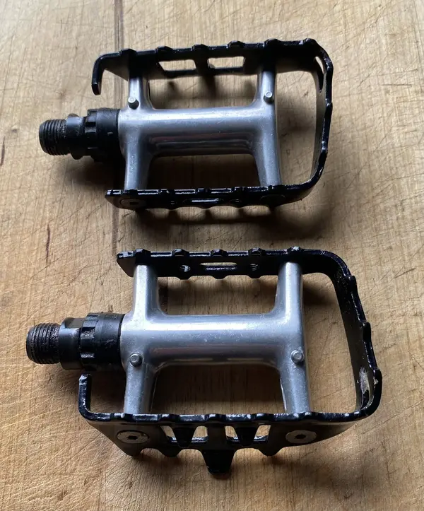 For Sale - Shimano XT M735 flat pedals offers? | Retrobike