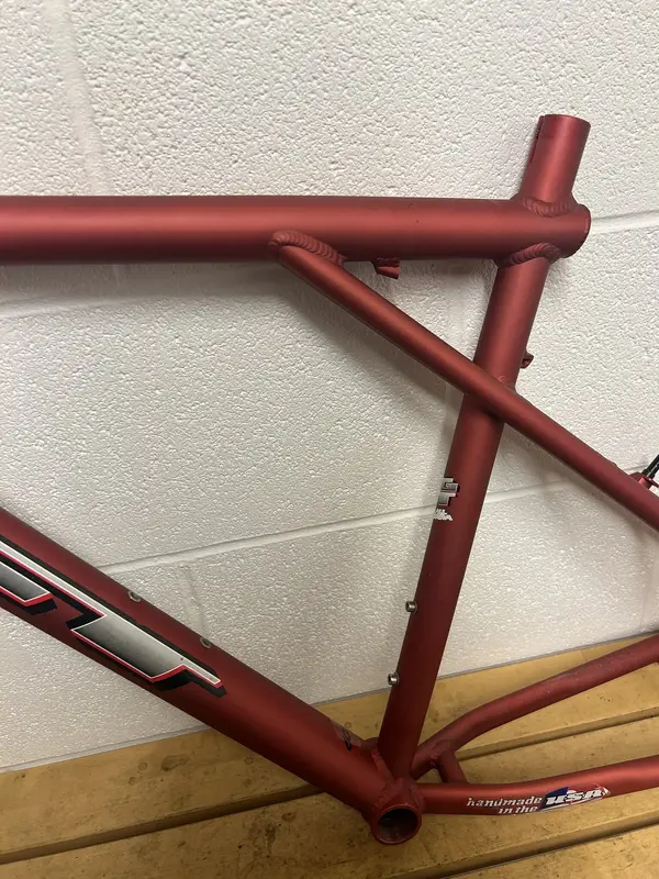 For Sale - Anodised frost red Zaskar frame for a tenner? | Retrobike