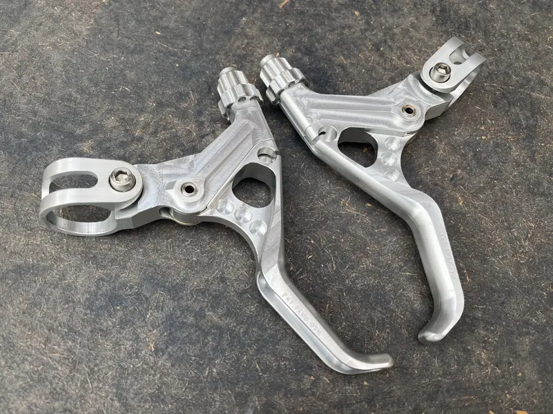 Sold - MINT Altek BL-25 V Brake levers CNC | Retrobike