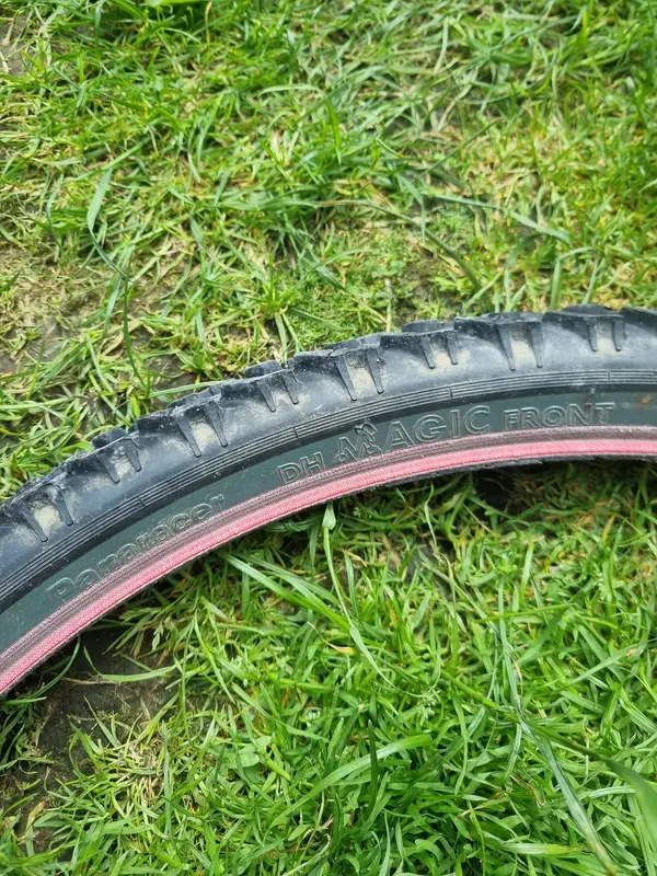 For Sale - Panaracer duster pro/Magic DH front tyre | Retrobike
