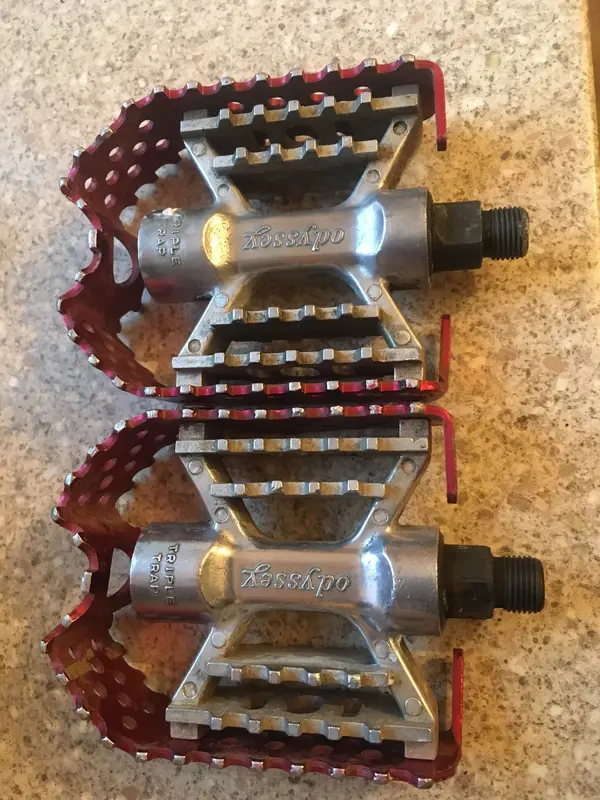 For Sale - BLUE ODYSSEY TRIPLE TRAPS | Retrobike